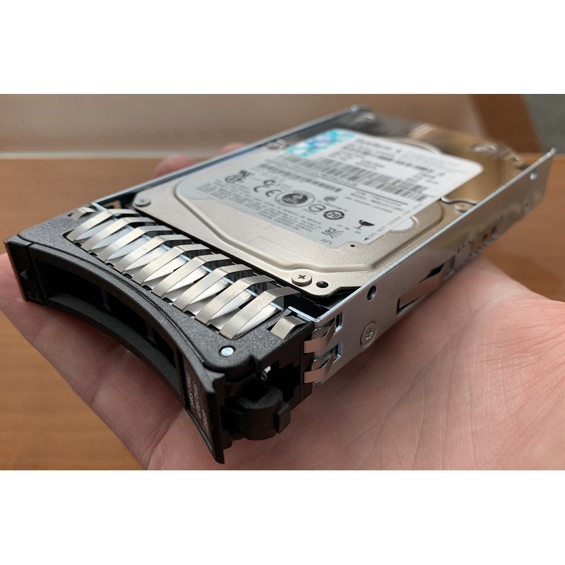 IBM 73gb 2.5" 15K SAS HDD Disk Drive