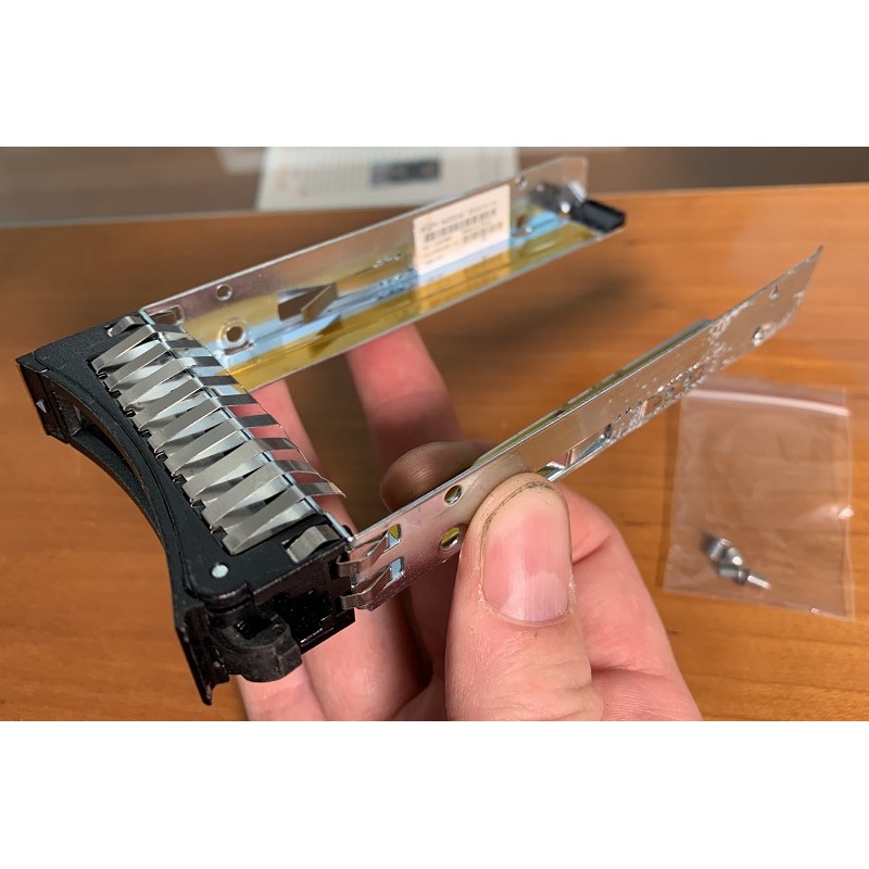 IBM Hard Drive Tray 2.5'' SATA / SAS