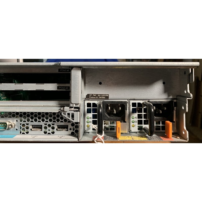 IBM x3650 M2 (7947-56G) 2*E5530 12GB RAM